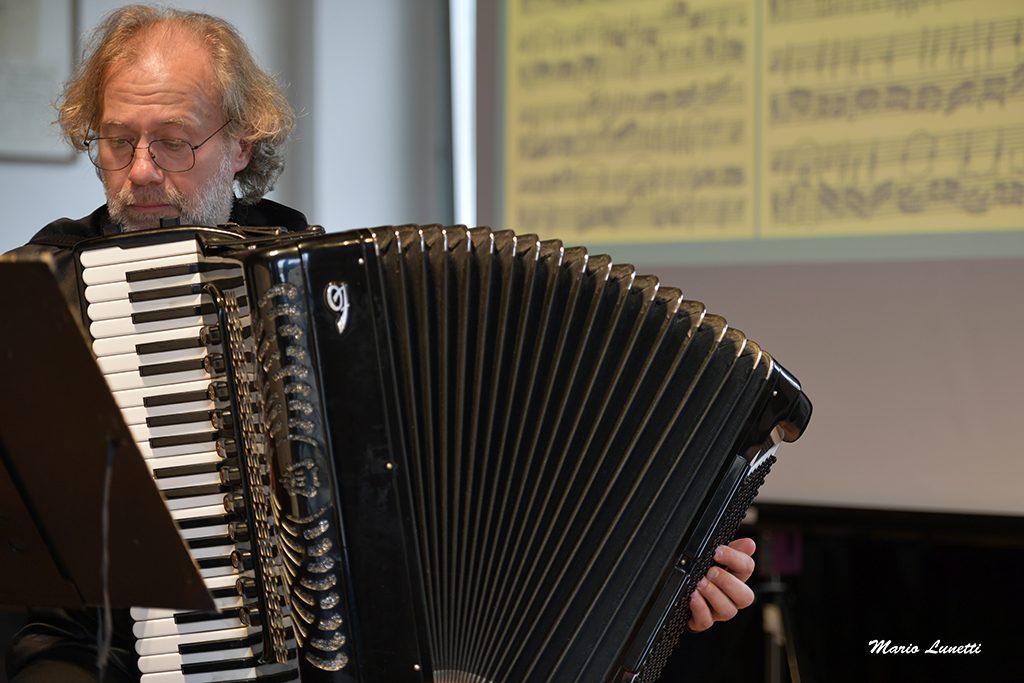 La fisarmonica tra Rinascimento e Contemporaneità – Strumenti&Musica ...